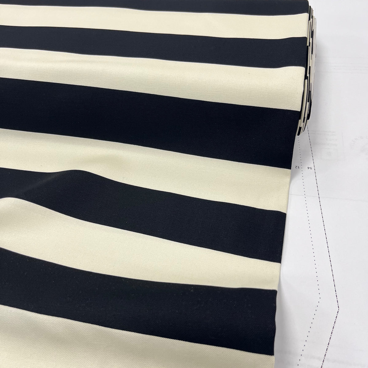 Cotton Canvas | Beachy Stripes | Black/Off white – BeyondThePinkDoor