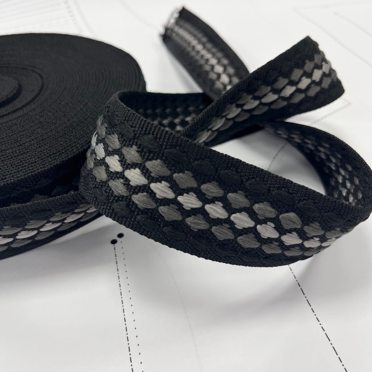 38mm Cotton Webbing | Diamond | Black – BeyondThePinkDoor